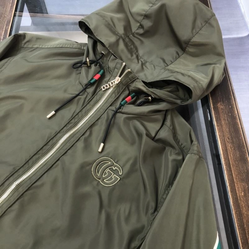 Top mirror Gucci Outwear