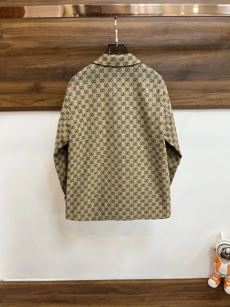 Top mirror Gucci Outwear