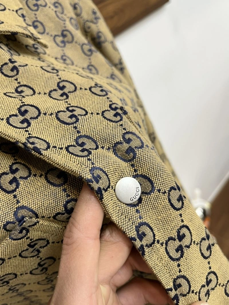 Top mirror Gucci Outwear