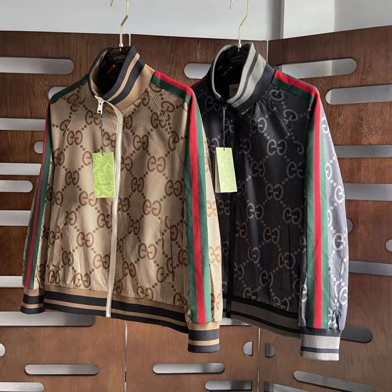 Top match Gucci Outwear