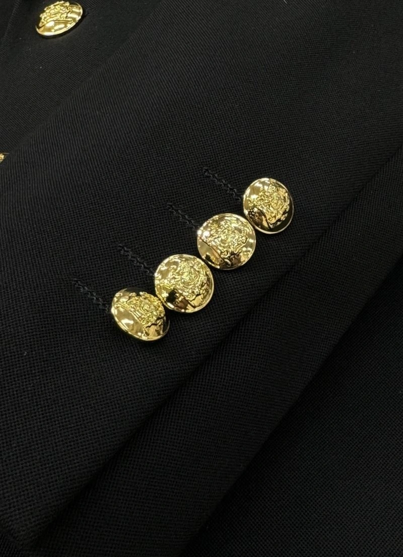 Legit Gucci Outwear