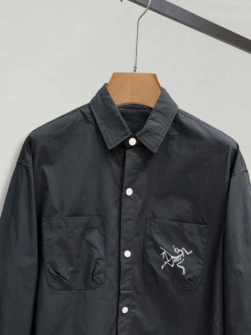 Top match Gucci Outwear