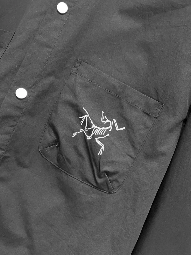 Top match Gucci Outwear