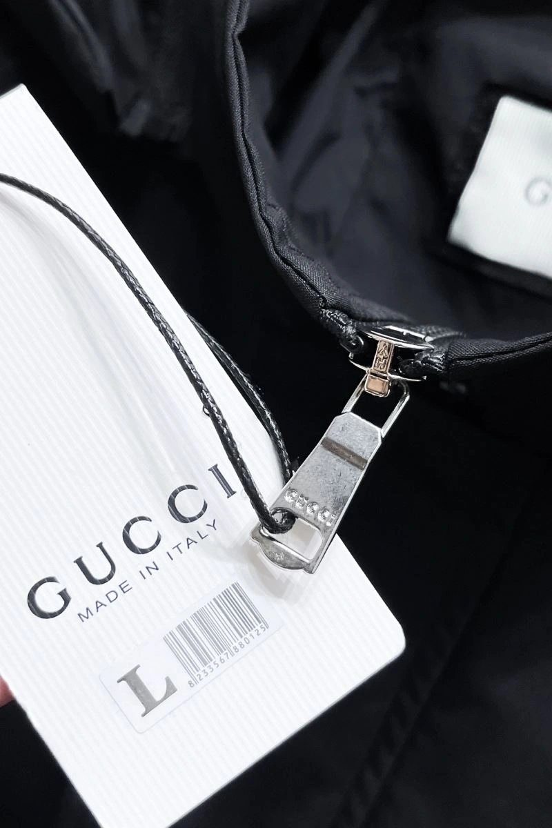 Top match Gucci Outwear