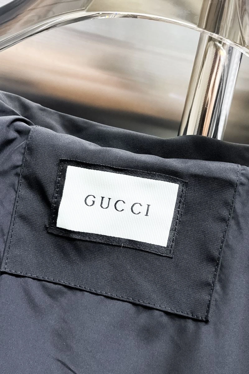 Top match Gucci Outwear