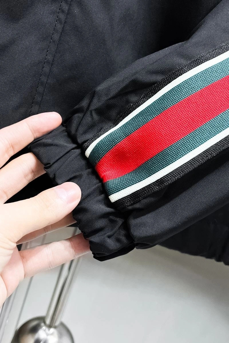 Top match Gucci Outwear