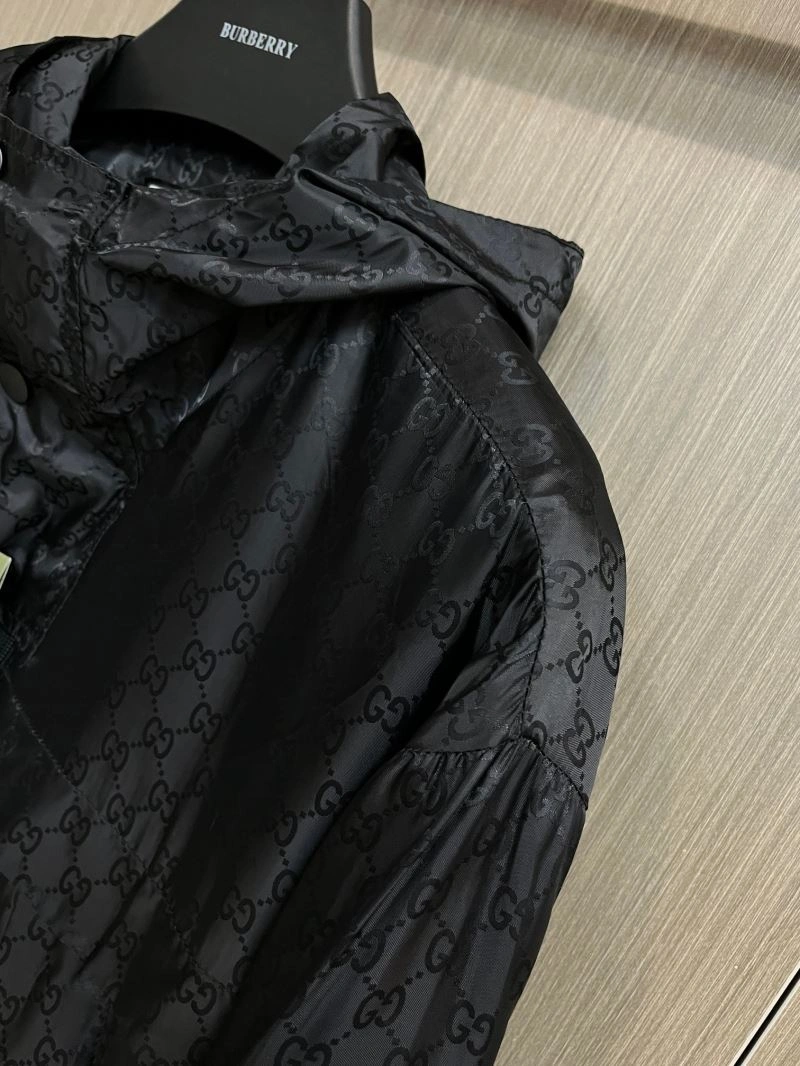 Top match Gucci Outwear