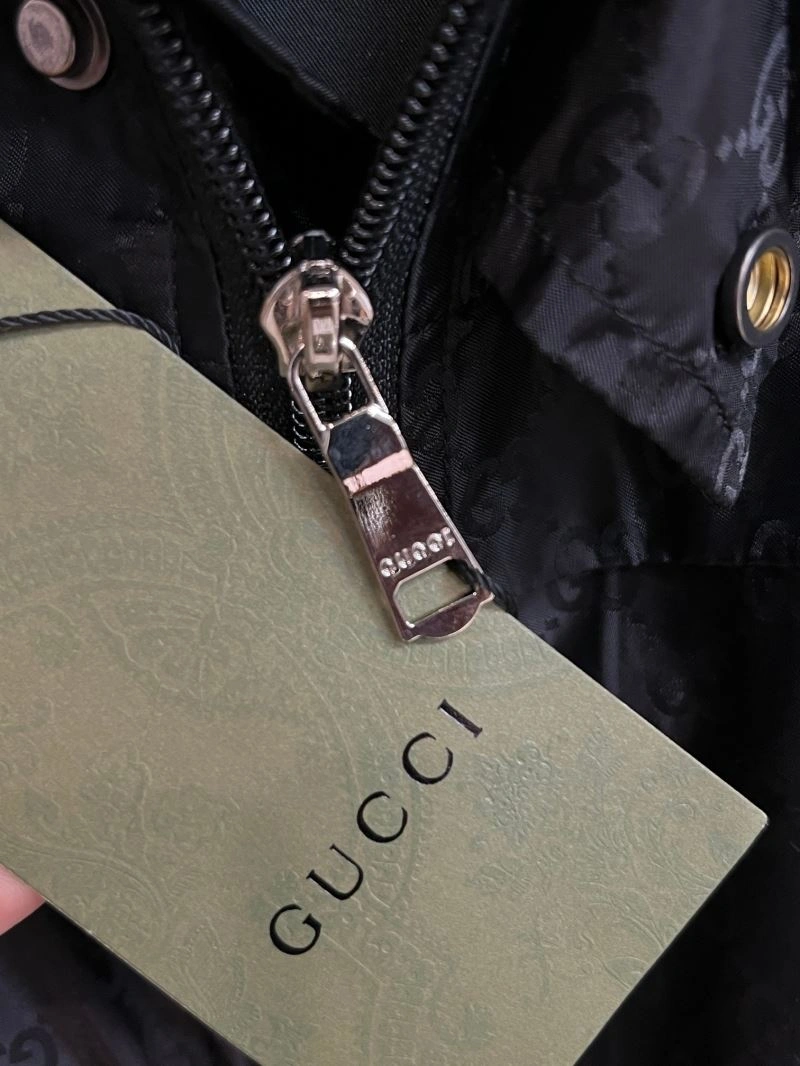Top match Gucci Outwear