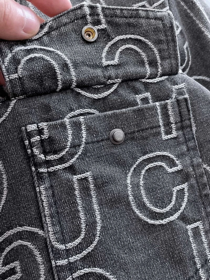 Budget-friendly Gucci Outwear