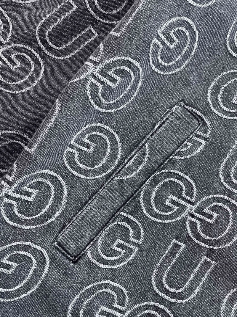 Budget-friendly Gucci Outwear