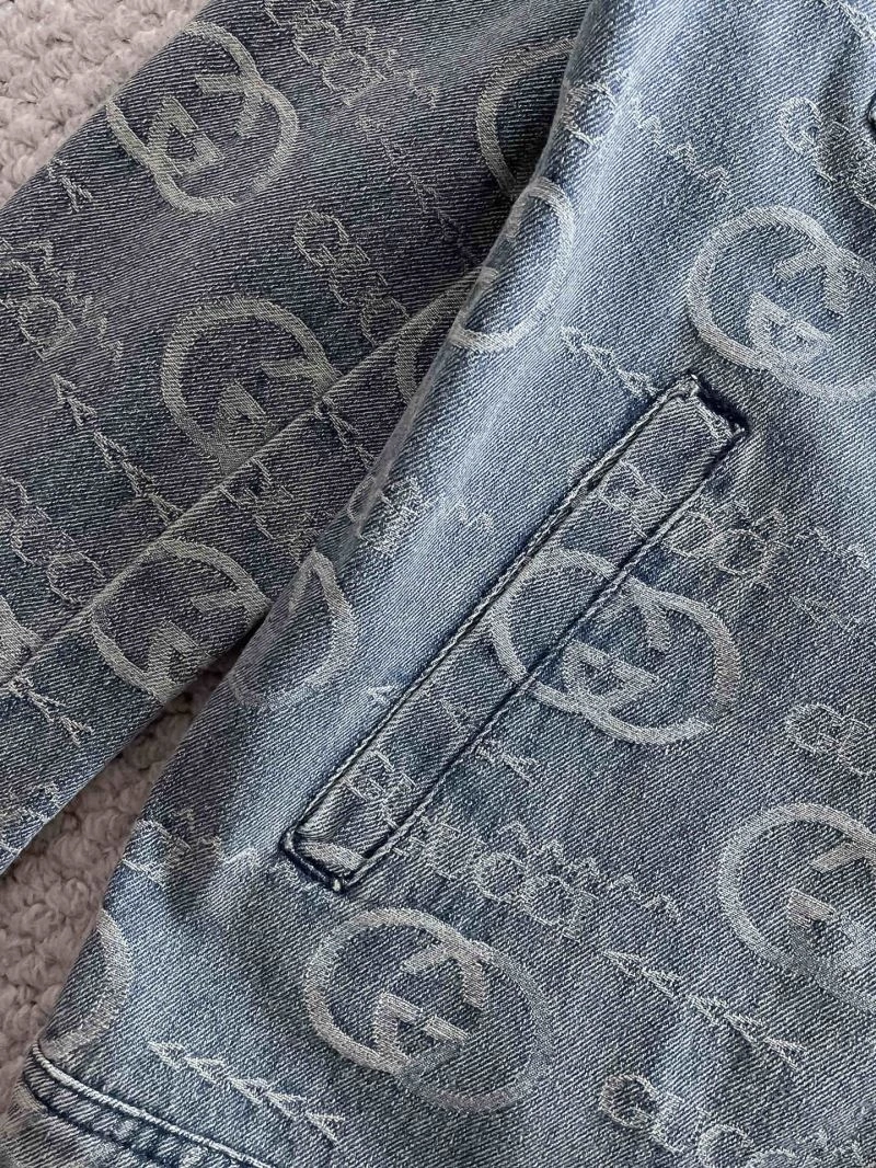 Discounted Gucci Outwear
