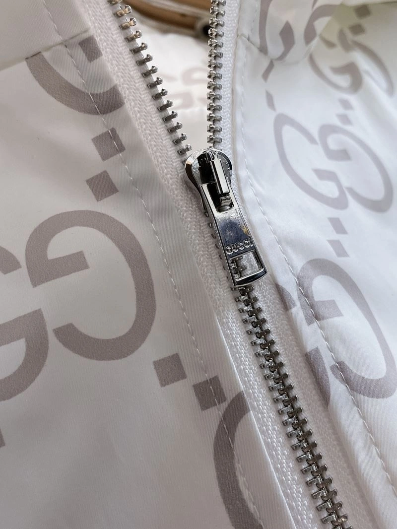 Low-cost Gucci Outwear