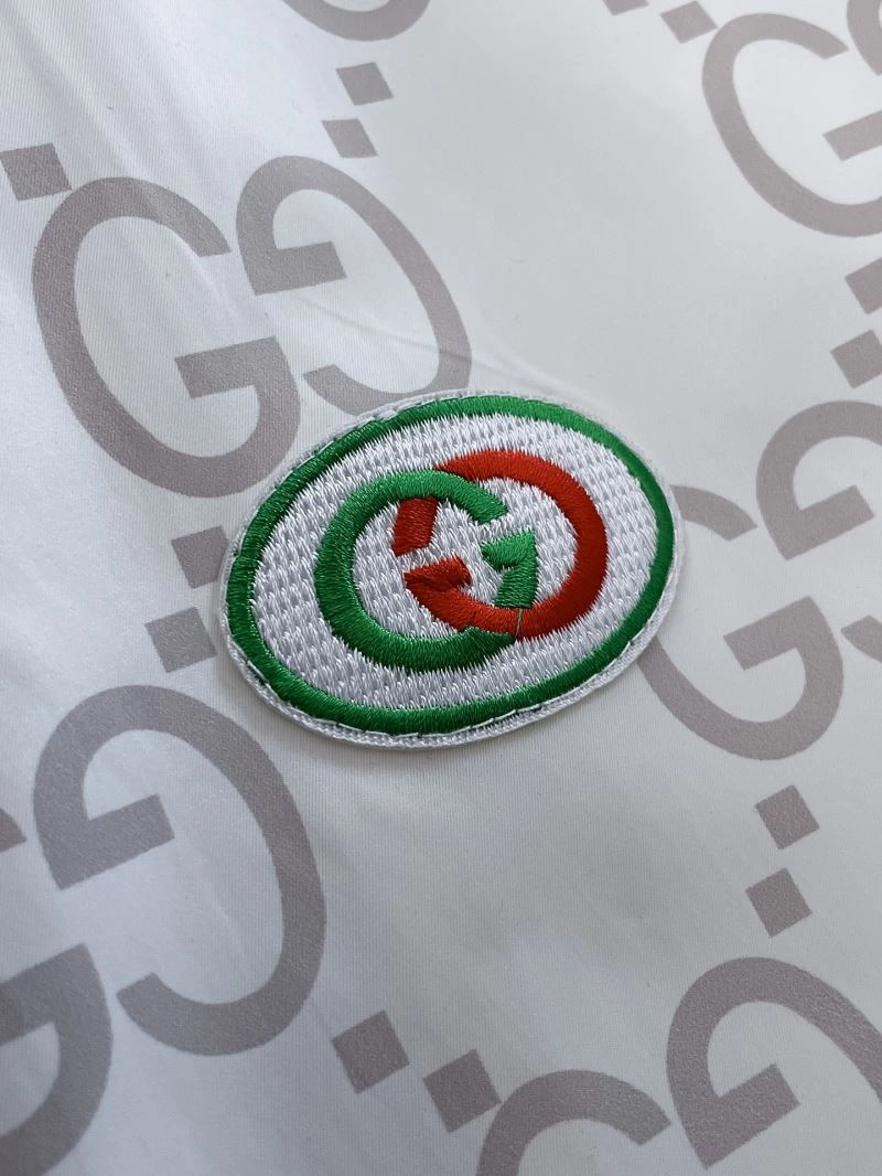 Low-cost Gucci Outwear