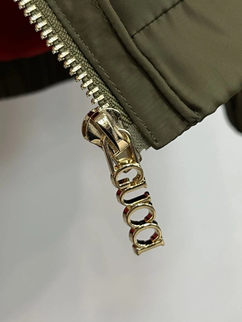 Legit Gucci Outwear