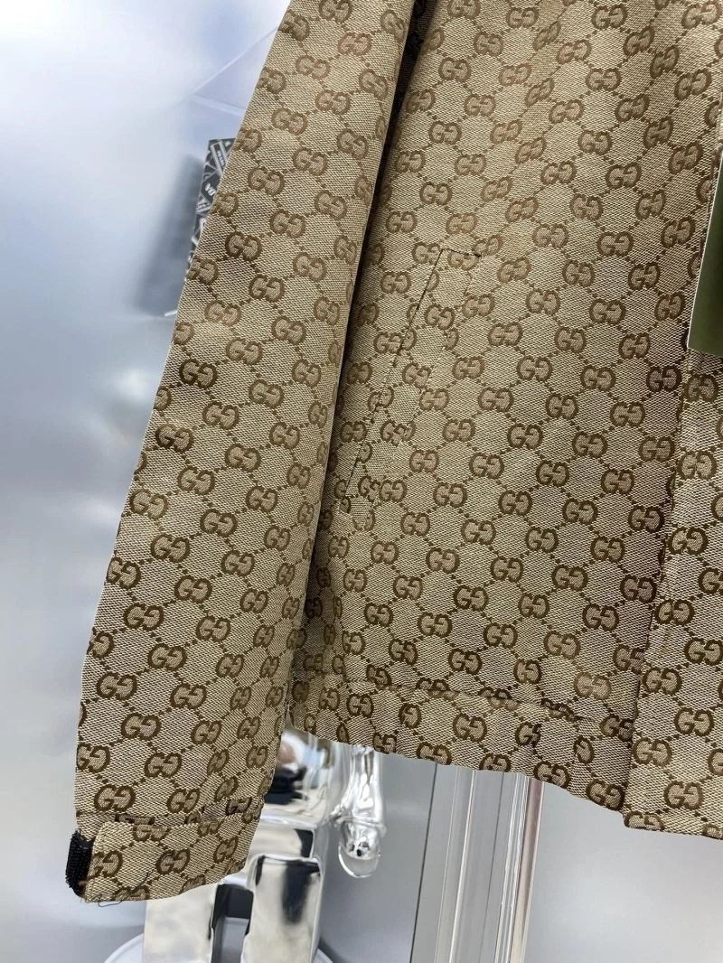 Budget-friendly Gucci Outwear