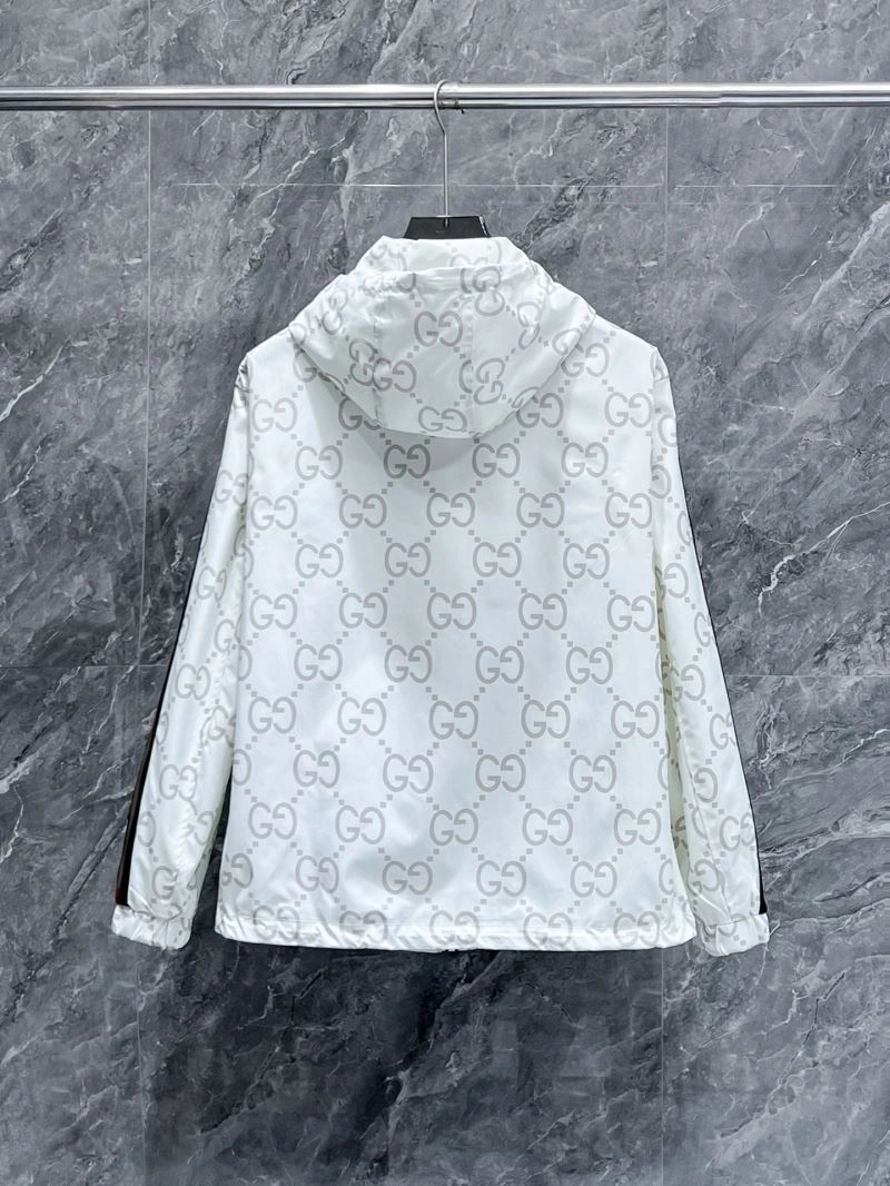 Top mirror Gucci Outwear