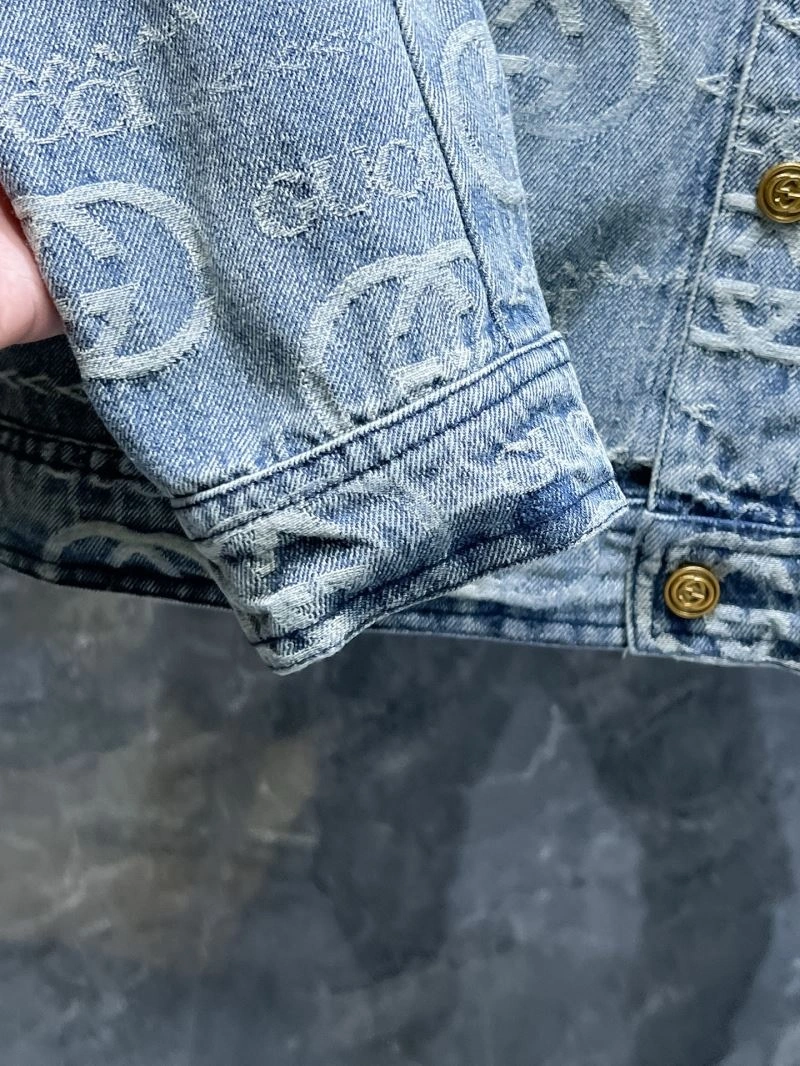 Inexpensive Gucci Outwear