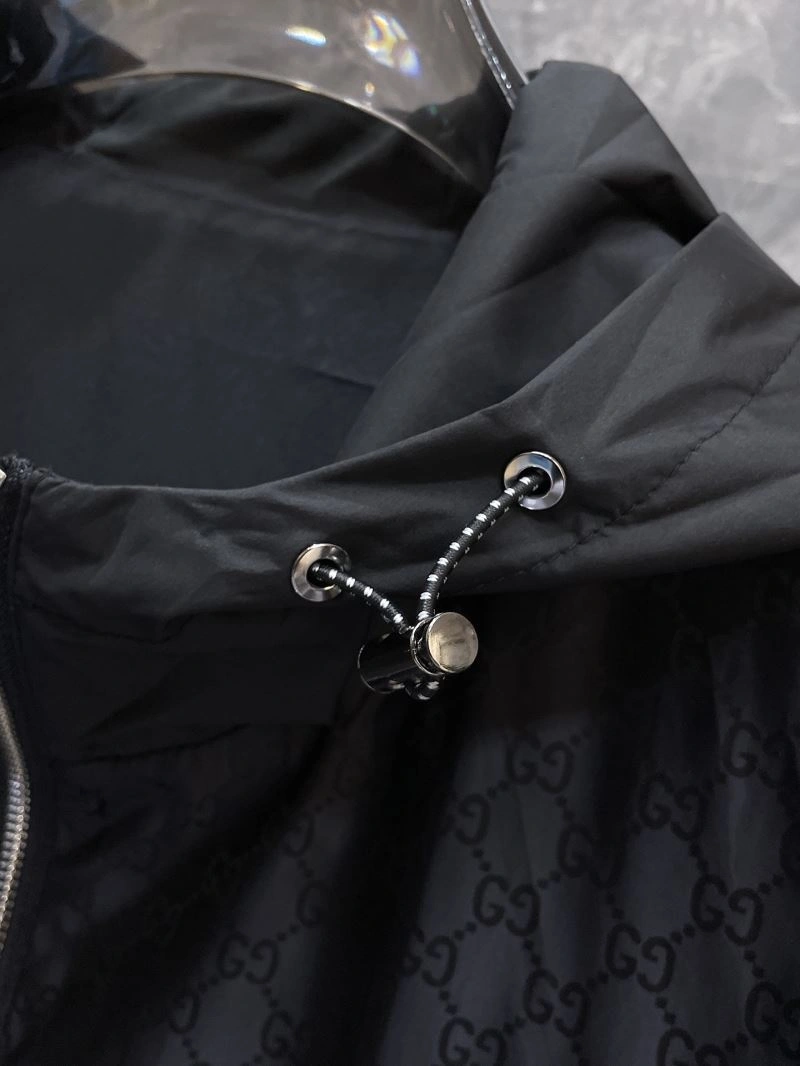 Genuine Gucci Outwear