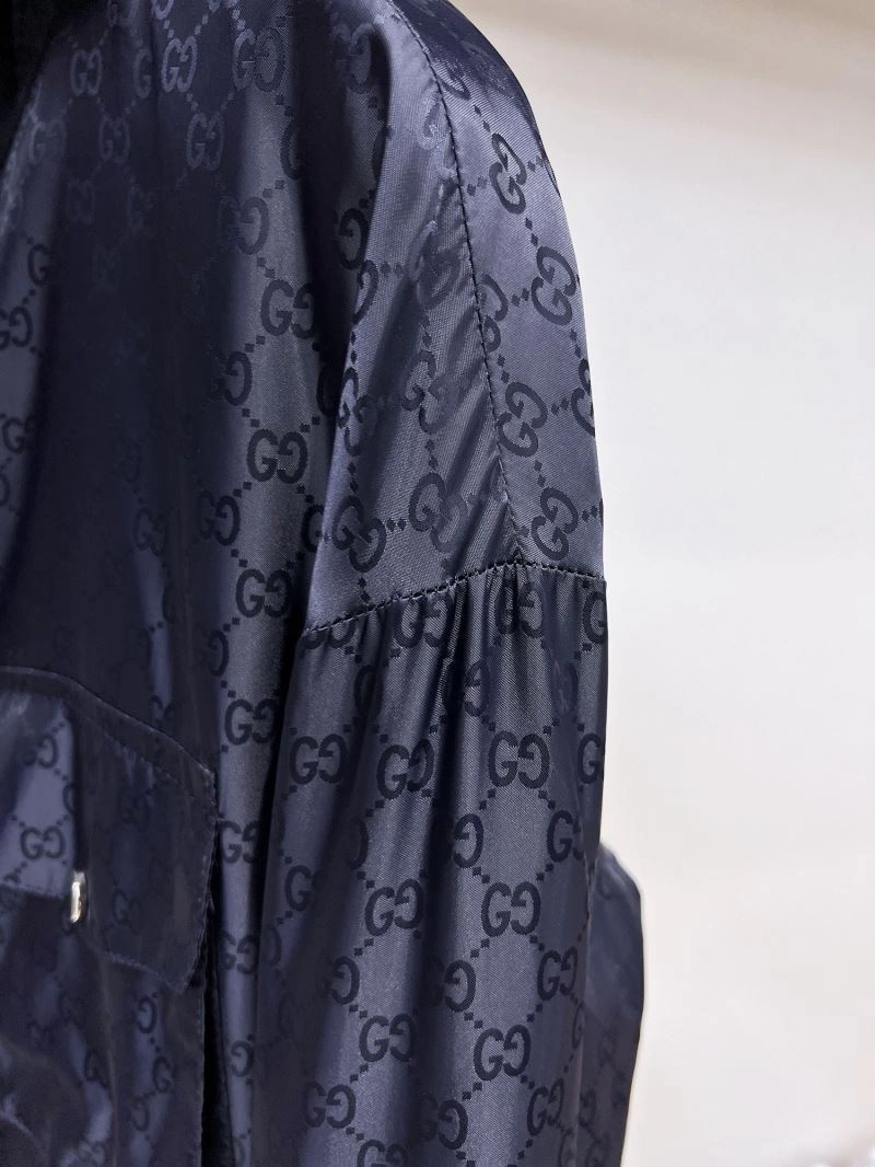 Top match Gucci Outwear