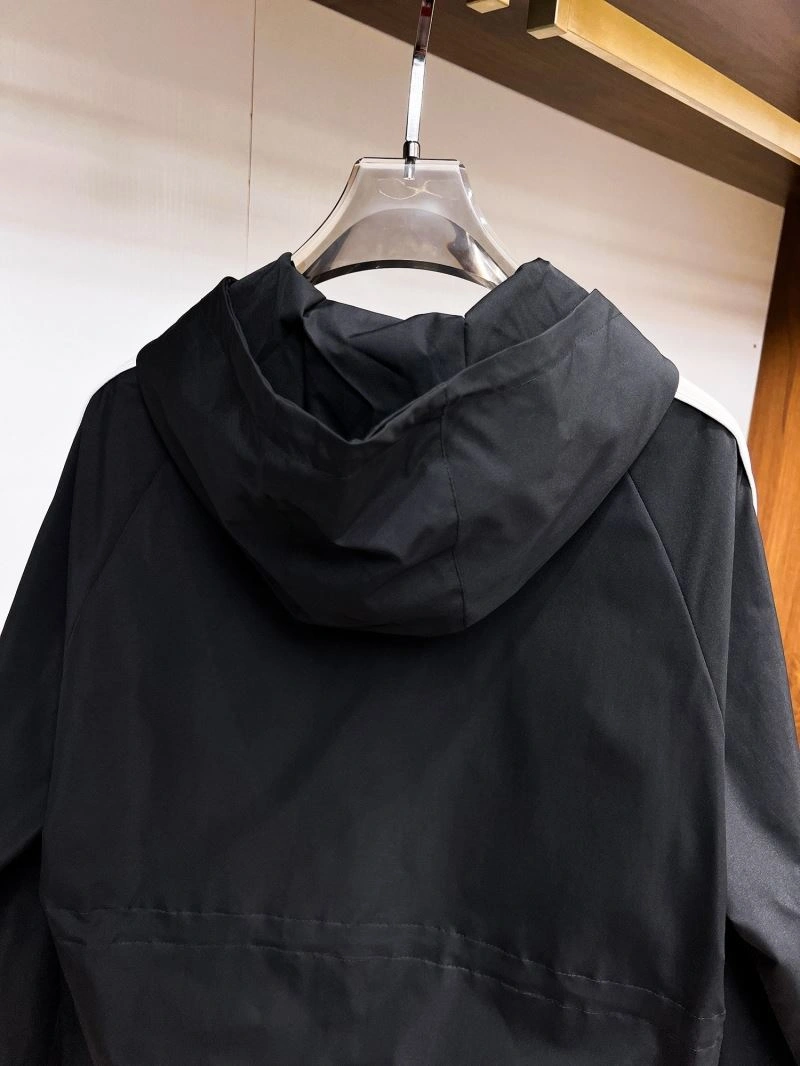 Affordable Gucci Outwear
