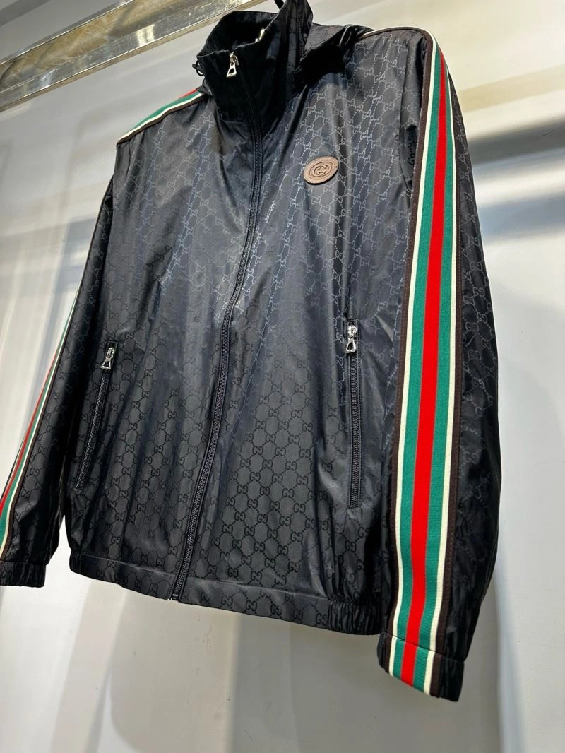 Top mirror Gucci Outwear