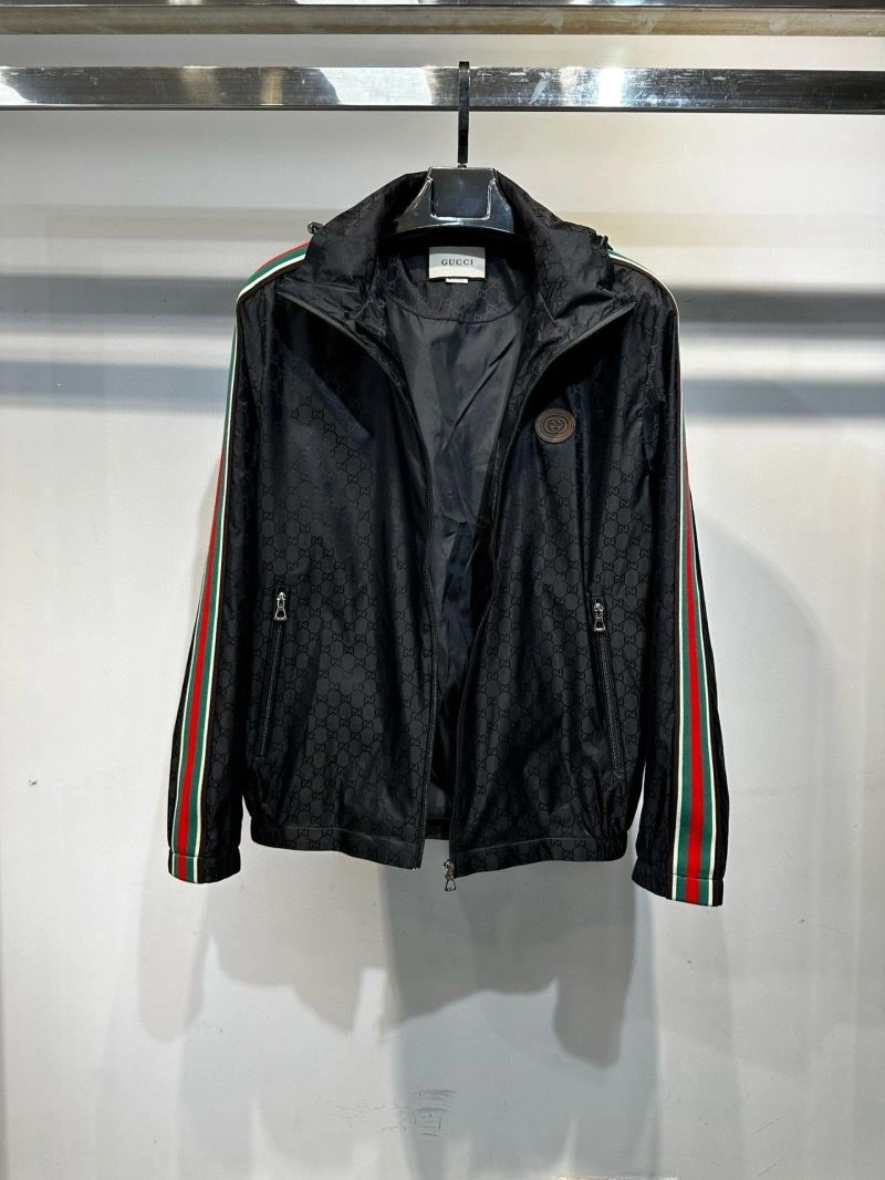 Top mirror Gucci Outwear
