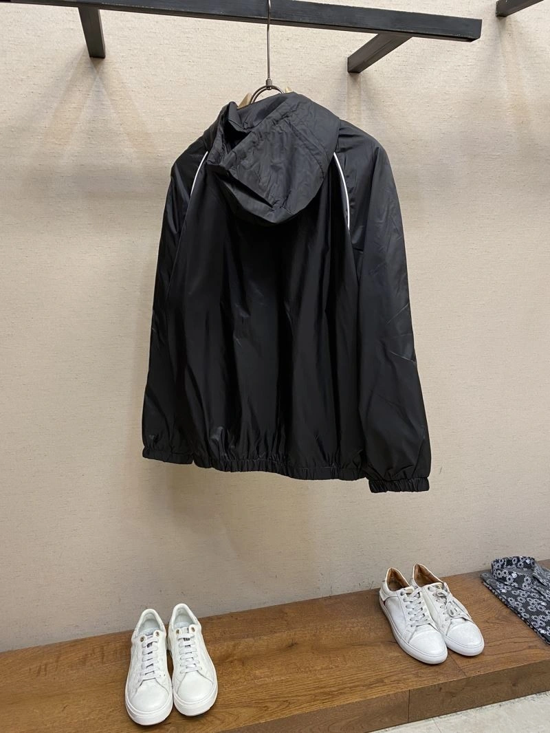Top mirror Gucci Outwear