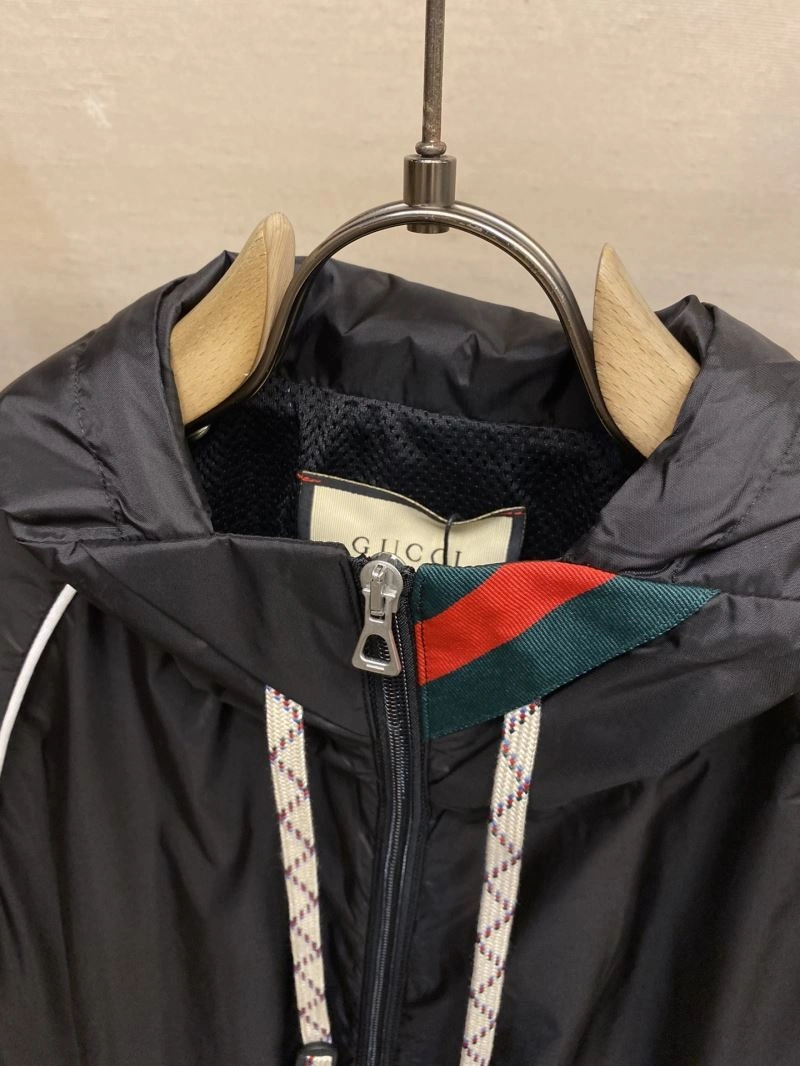 Top mirror Gucci Outwear