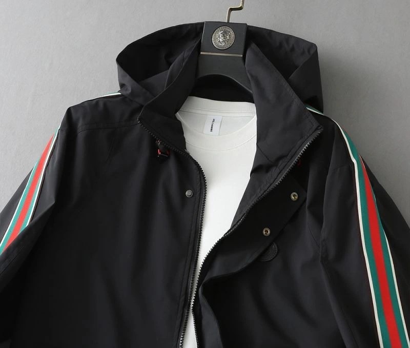 Bargain Gucci Outwear