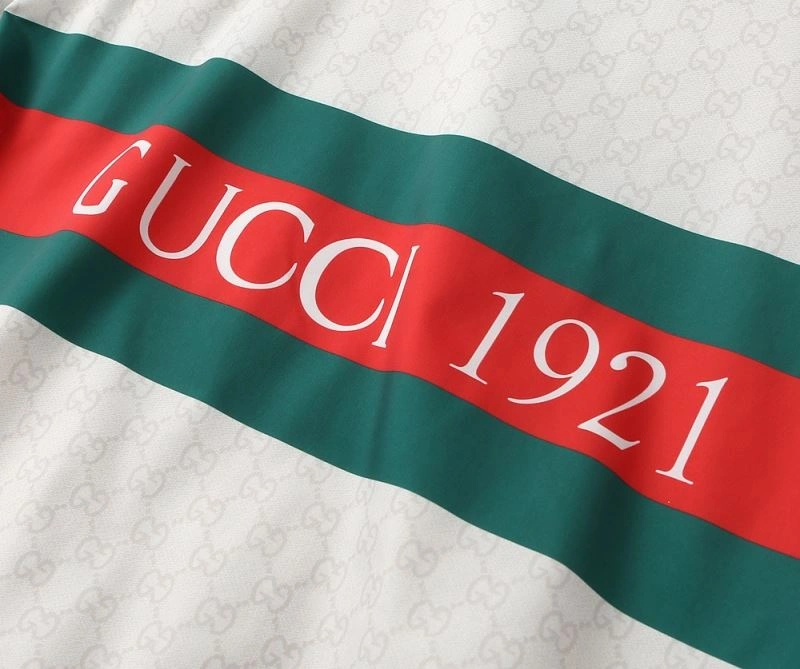 Inexpensive Gucci Outwear
