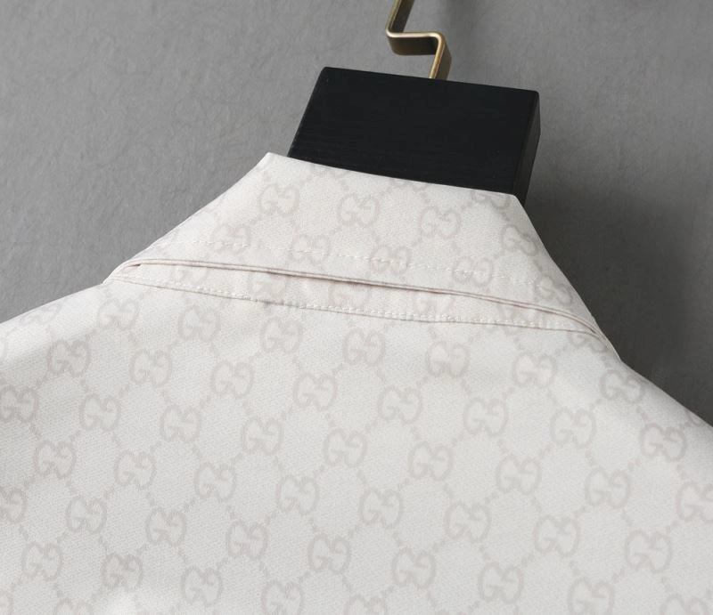Inexpensive Gucci Outwear