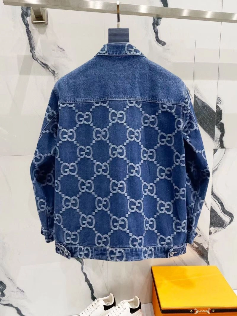 Discounted Gucci Outwear