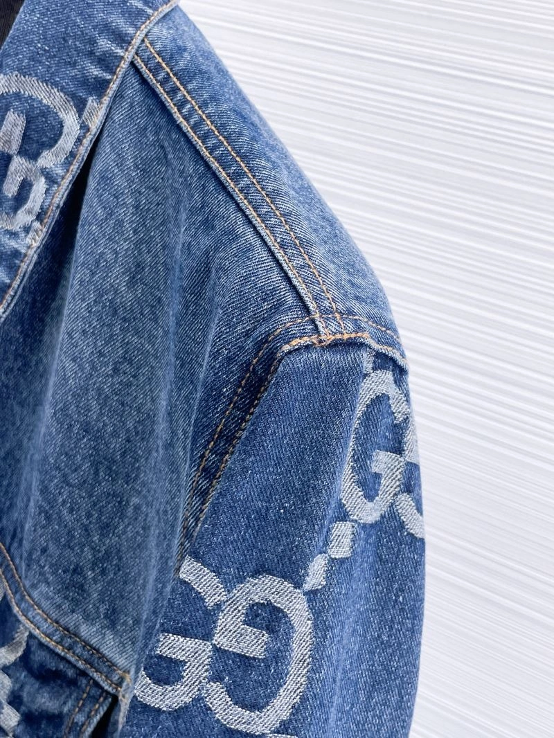 Discounted Gucci Outwear