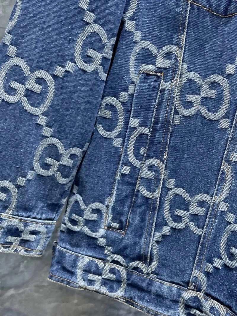Discounted Gucci Outwear