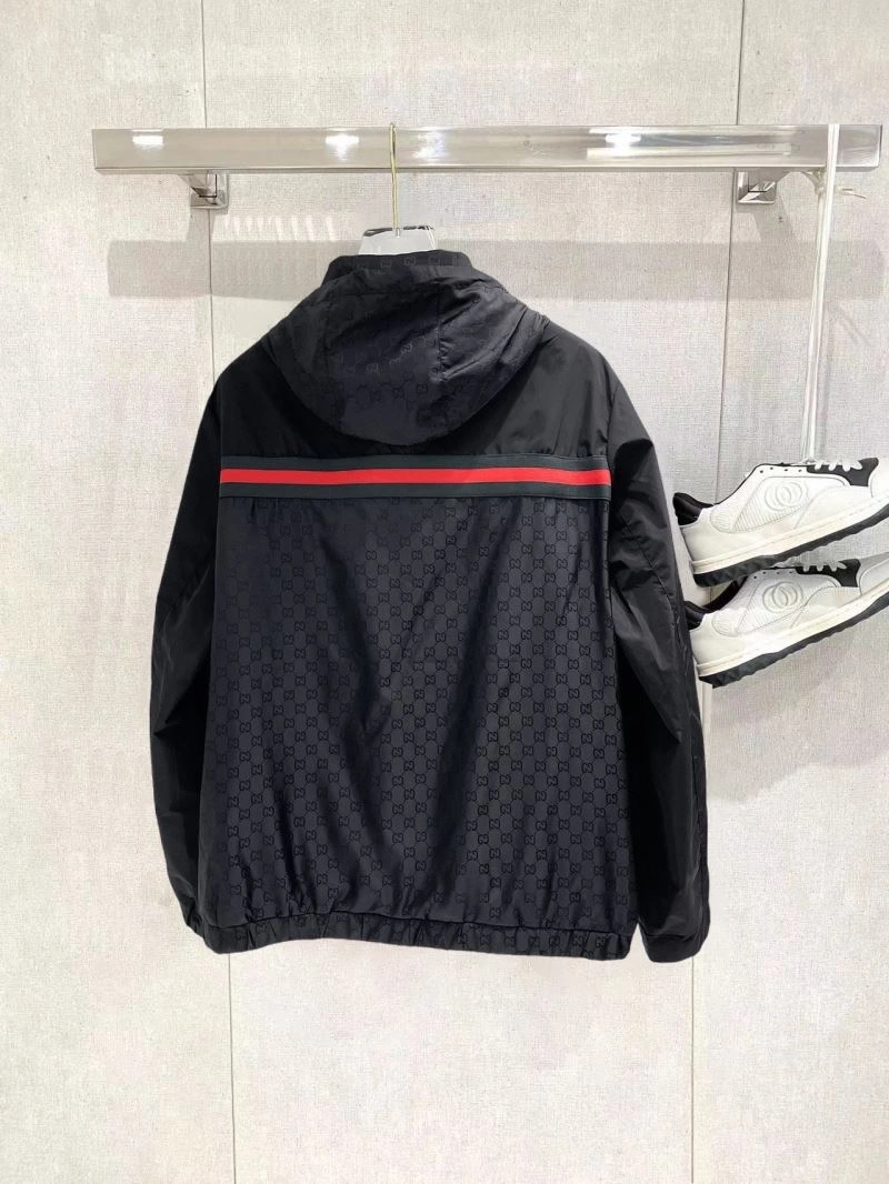 Bargain Gucci Outwear