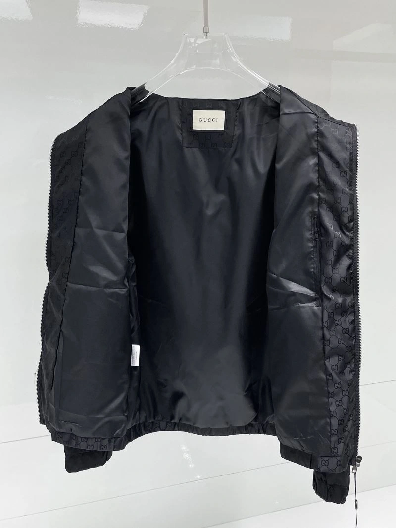 Bargain Gucci Outwear