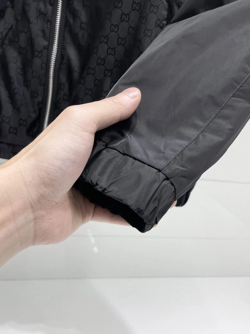 Bargain Gucci Outwear