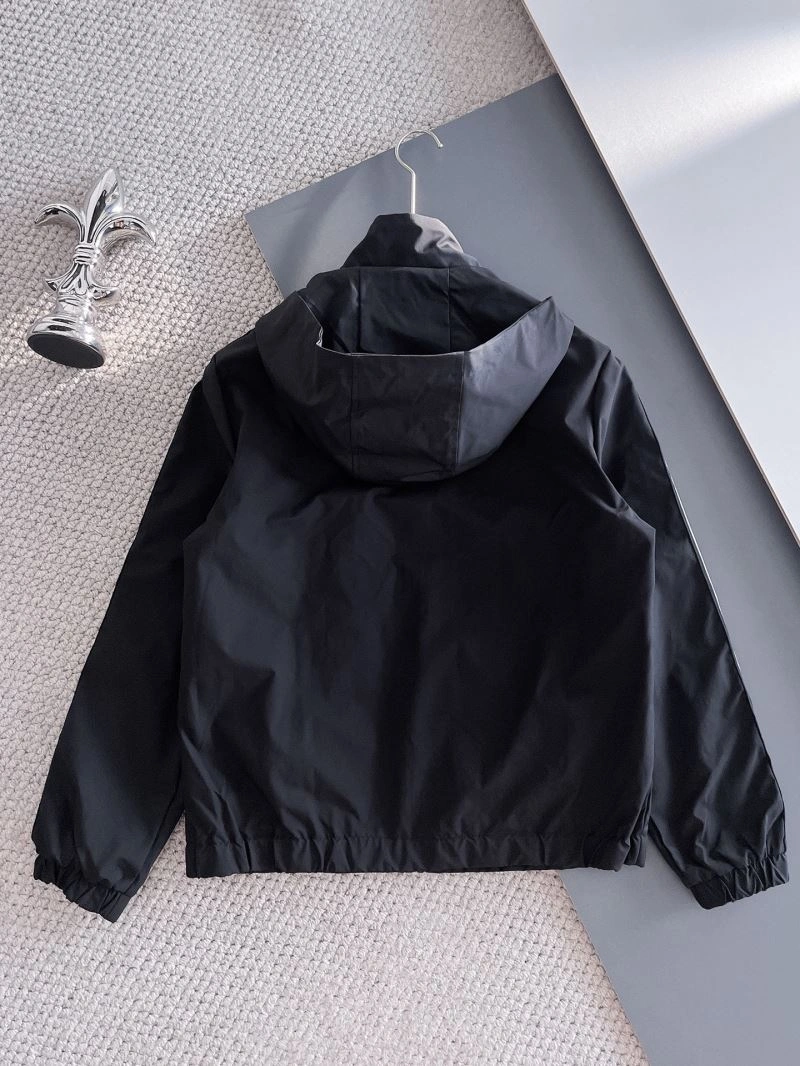 Accurate model Gucci Outwear