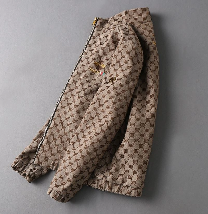 Bargain Gucci Outwear
