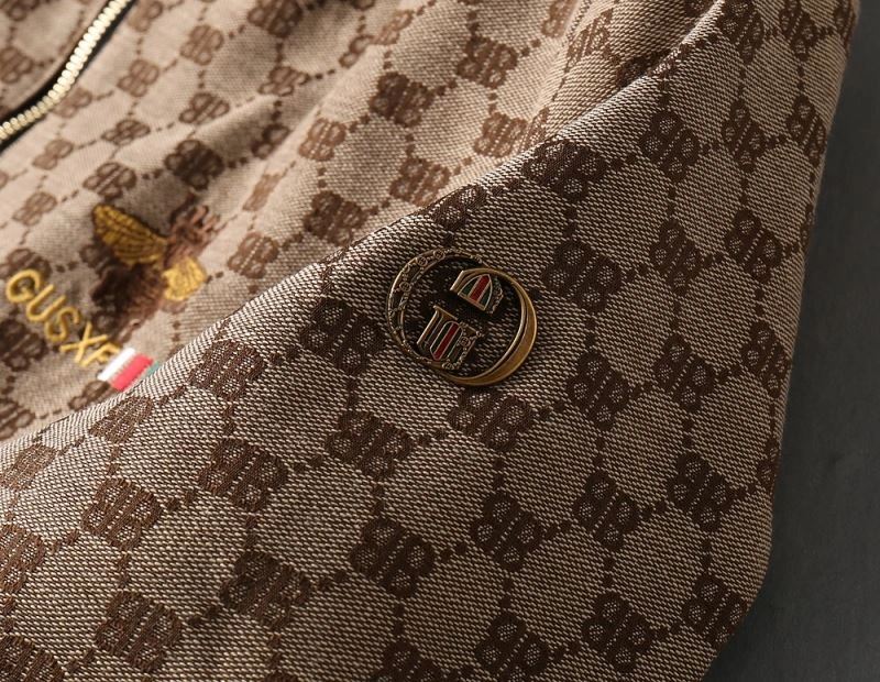 Bargain Gucci Outwear