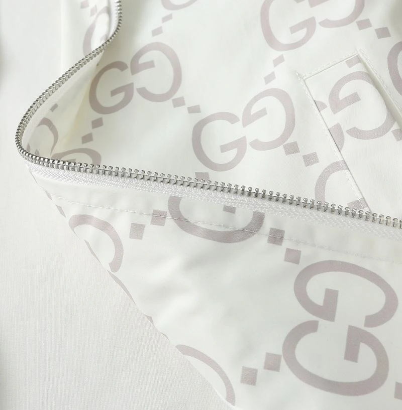 Bargain Gucci Outwear