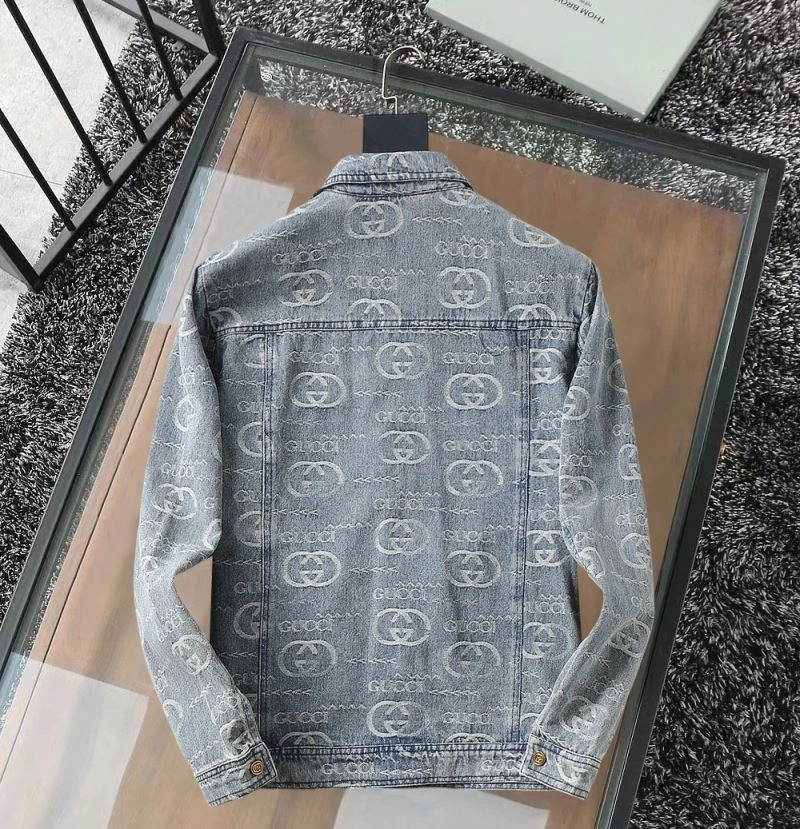 Accurate model Gucci Outwear