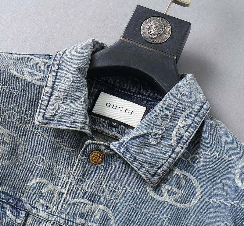 Accurate model Gucci Outwear