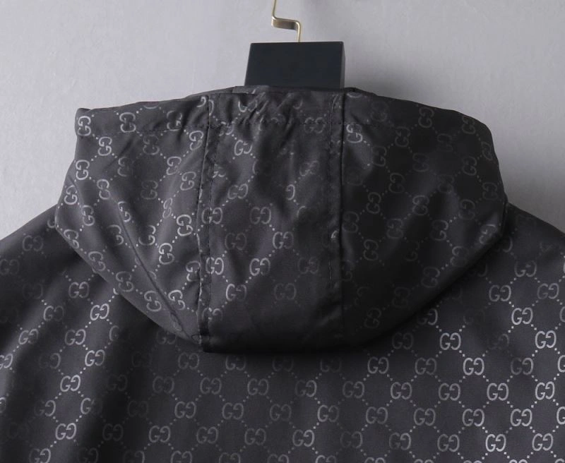 Low-cost Gucci Outwear