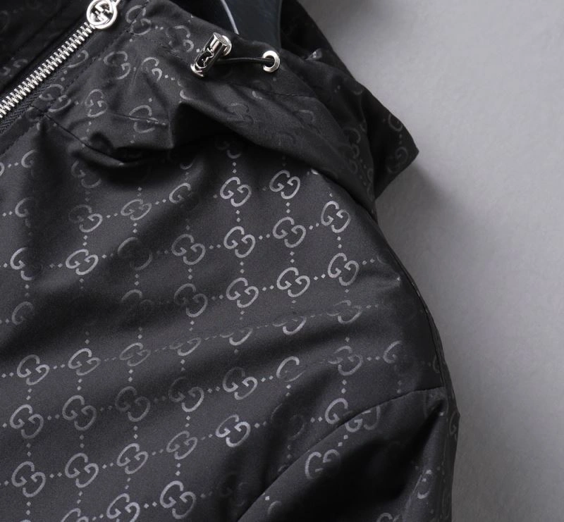 Low-cost Gucci Outwear