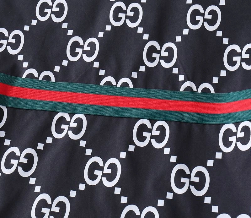 Top mirror Gucci Outwear