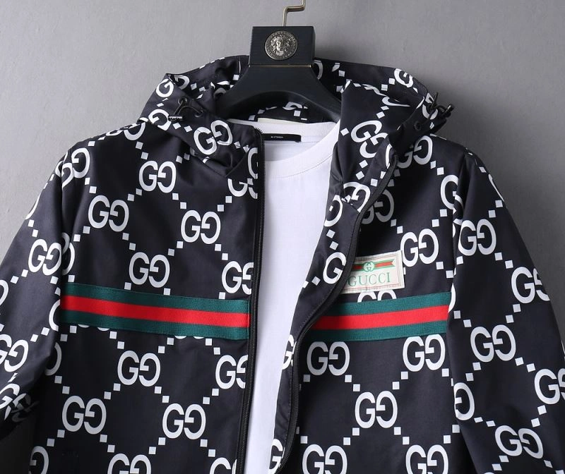 Top mirror Gucci Outwear