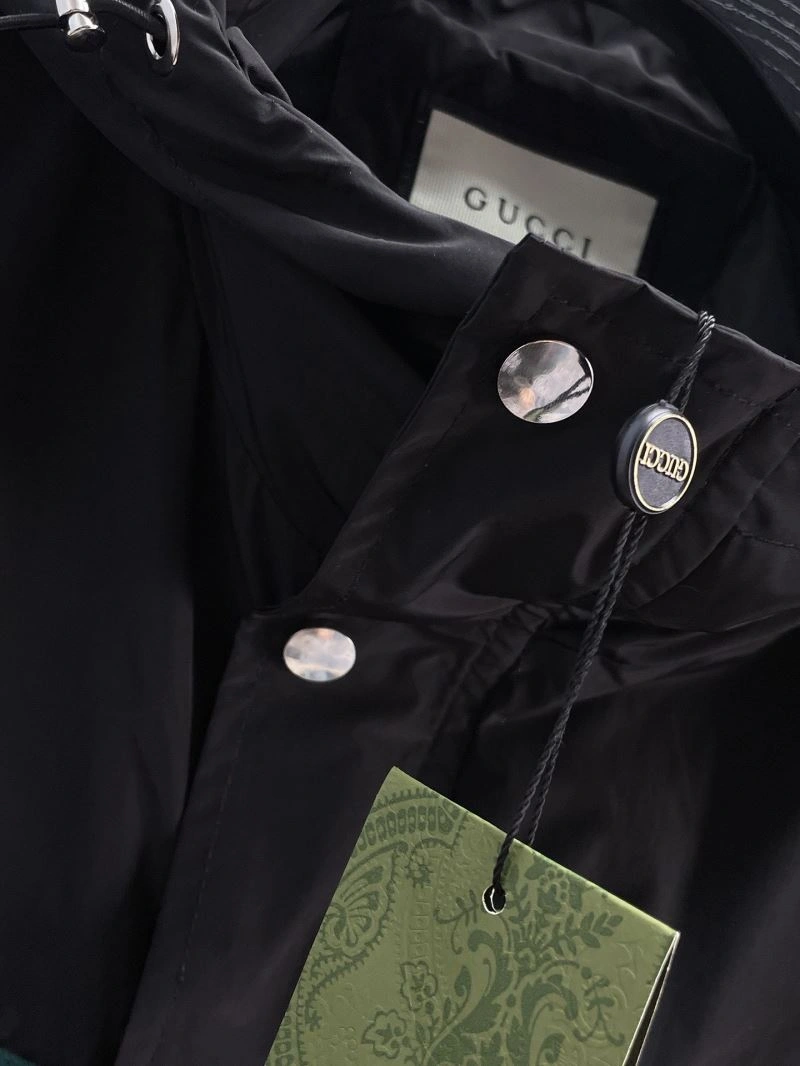 Low-cost Gucci Outwear