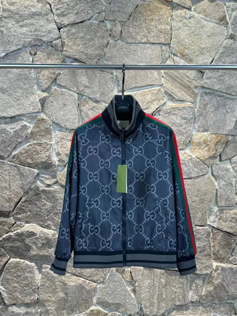 Bargain Gucci Outwear