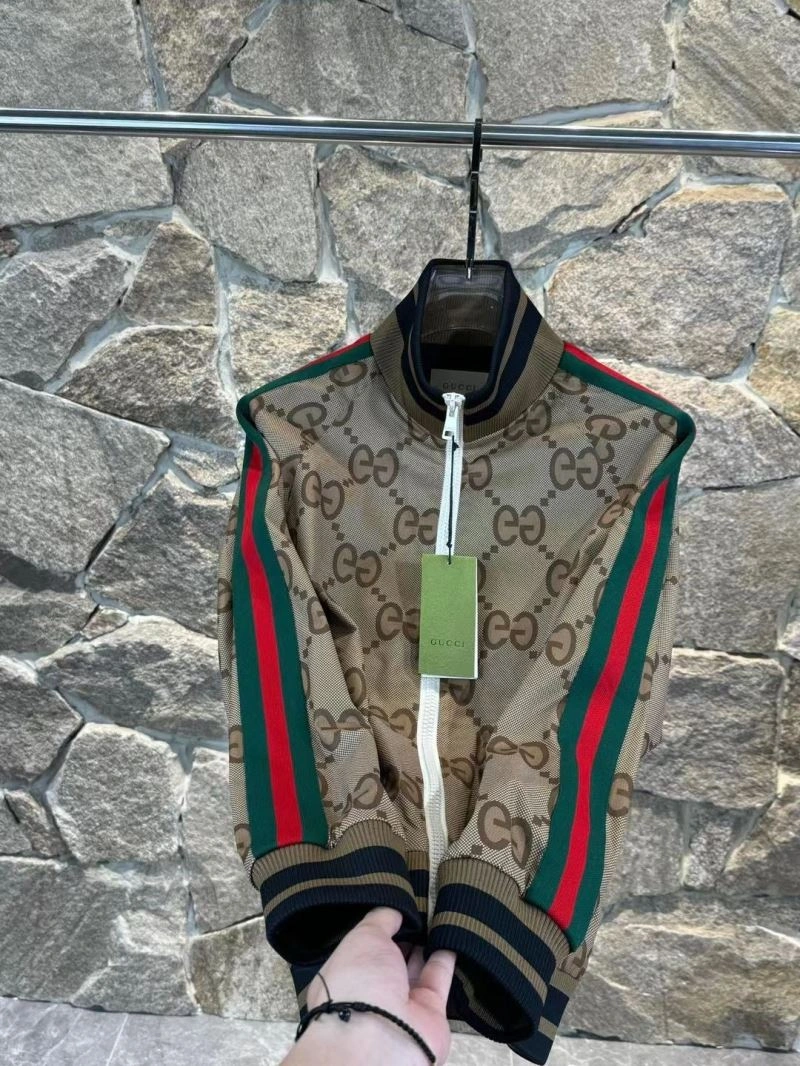 Bargain Gucci Outwear